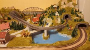 7 Intricate Z Scale Train Layouts - James Model Trains